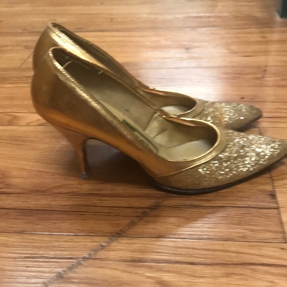 Alden | Shoes | Aldens Gold Glitter Heels | Poshmark